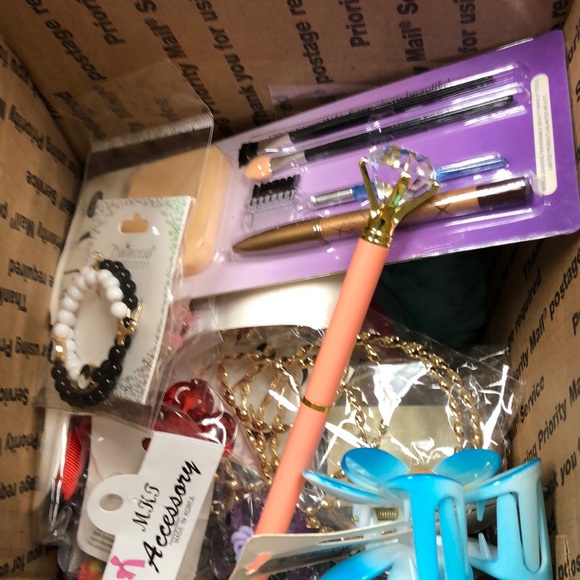 Accessories | 3pc Box Of Accessories Example Of What You May Get | Poshmark